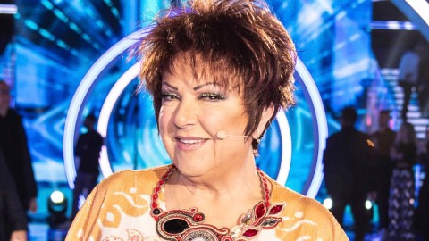 Orietta Berti conquista la tv: tutti i programmi la vogliono e Maurizio ...