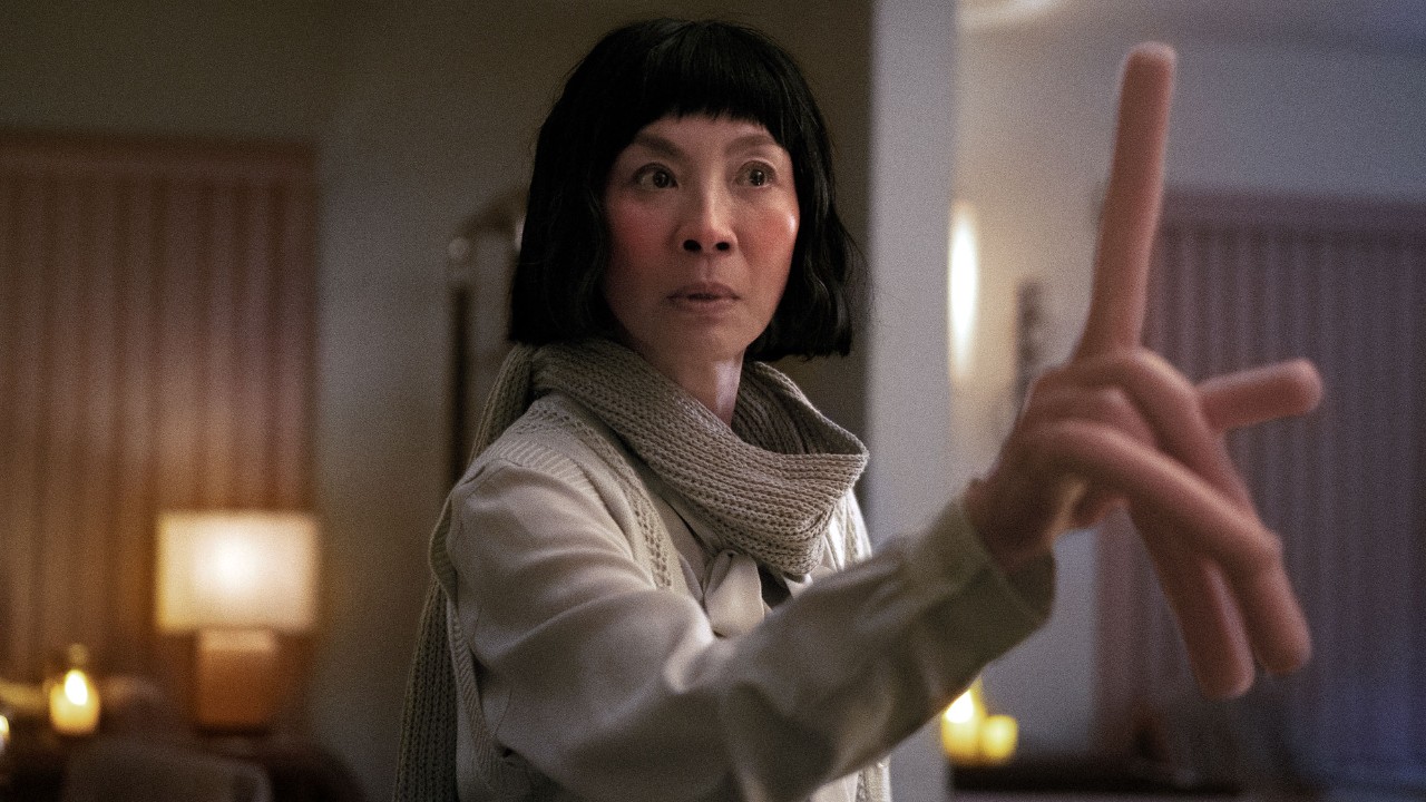 La rivincita di Michelle Yeoh: prima di Everything Everywhere All at ...