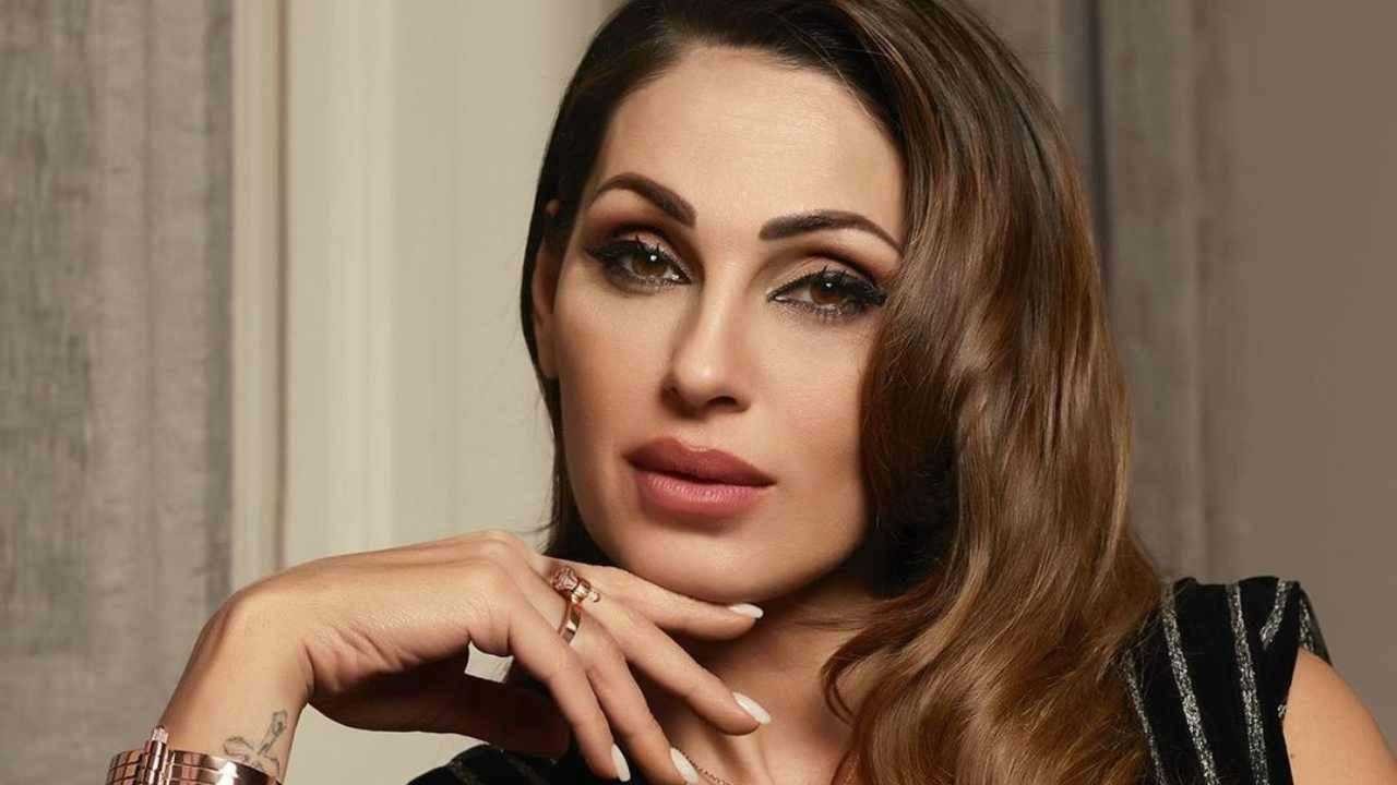 Anna Tatangelo avvistata con un nuovo amore: di chi si tratta?