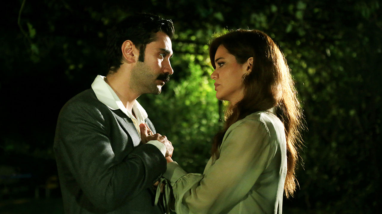 Terra Amara Anticipazioni 17 marzo 2023: Zuleyha e Yilmaz progettano una nuova fuga insieme!