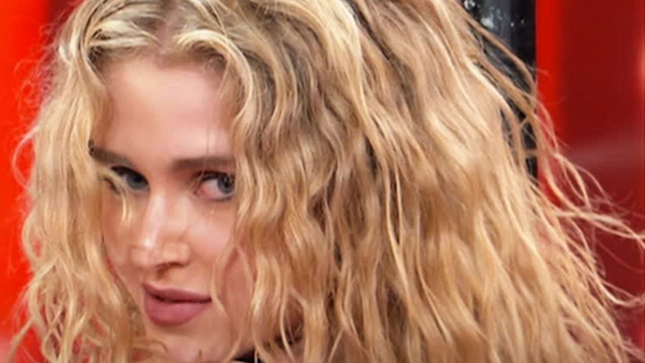 Amici 22: "Isobel Kinnear è una macchina da guerra", il giudizio della critica