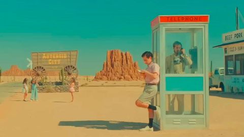 Asteroid City - Il nuovo poster rivela la data d'uscita italiana del film di Wes Anderson