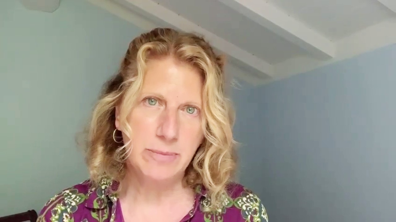 Angela Finocchiaro racconta il tumore: "Ho fatto abitare la mia mente ...