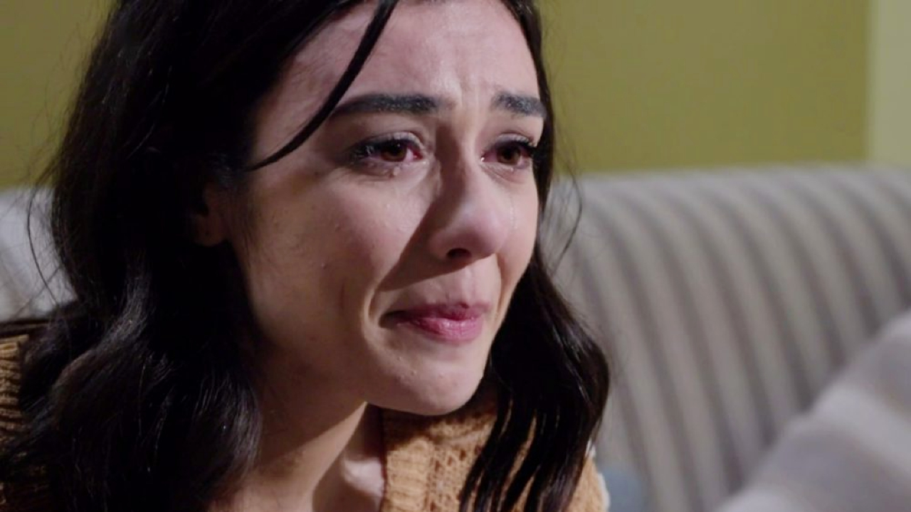 Un Posto al Sole Anticipazioni dal 26 al 30 giugno 2023: Renato si sente male e Rossella ne paga ...