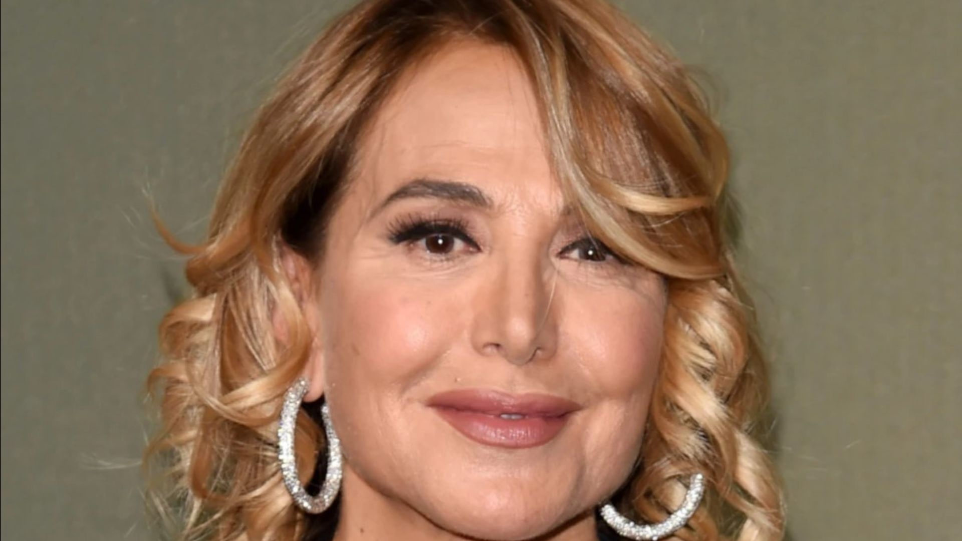 Barbara D'Urso torna a parlare di uno spiacevole episodio: "Sono stata ...