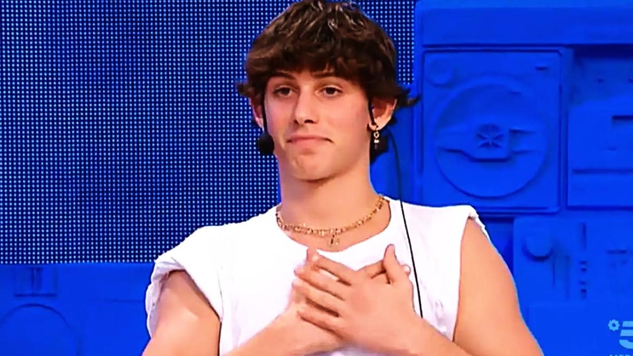 Amici 22, Samu Segreto sul talent: "Un sogno che si avvera". Poi lancia ...