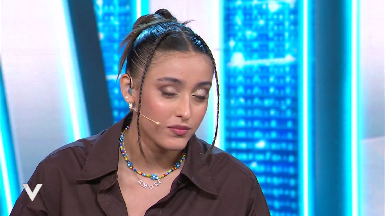 Amici, Giulia Stabile ospite a Verissimo: "In questo momento vivo il ...
