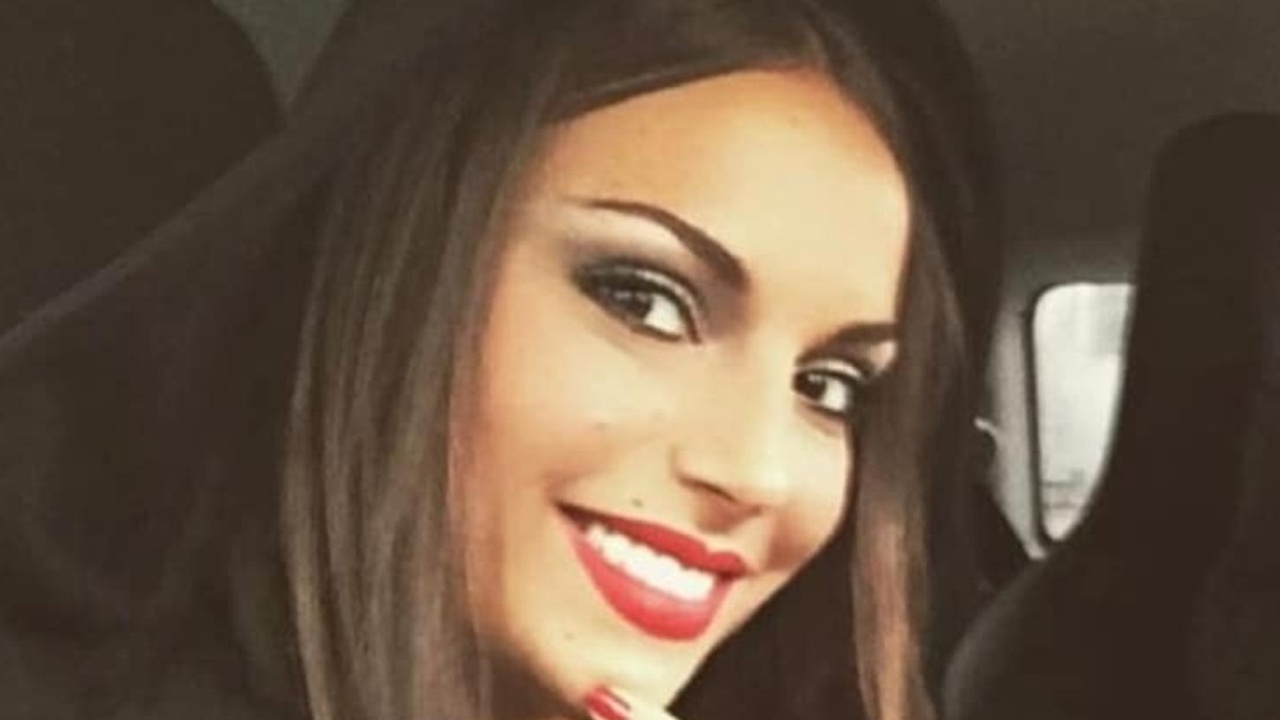 Francesca De André operata d'urgenza senza una parola di conforto da ...