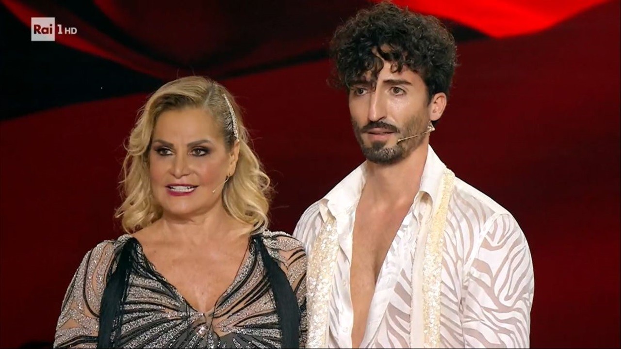 Ballando con le stelle | la vulcanica Simona Ventura racconta cosa l ...