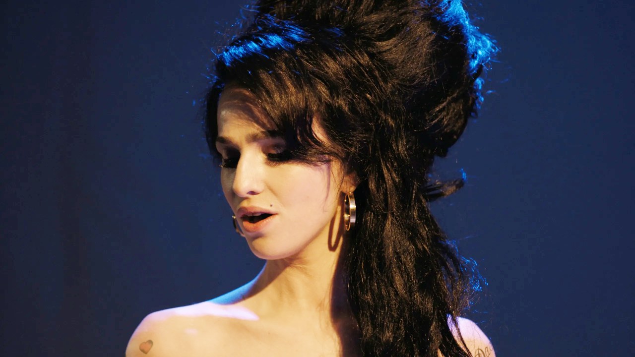Back to Black, il primo trailer del film su Amy Winehouse