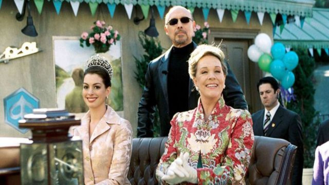 Pretty Princess 3, Julie Andrews apre al sequel con Anne Hathaway? "Non ...