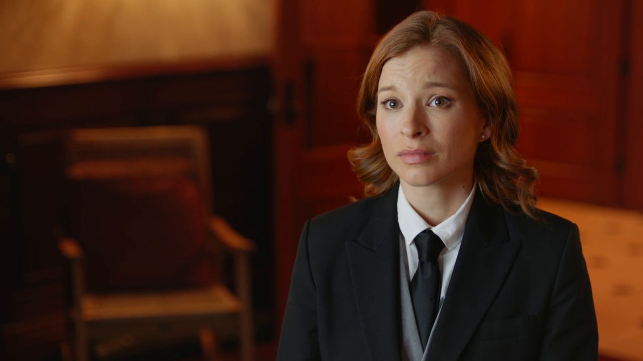 Un amore di maggiordomo, la commedia romantica con Stacey Farber in prima TV su Rai 2