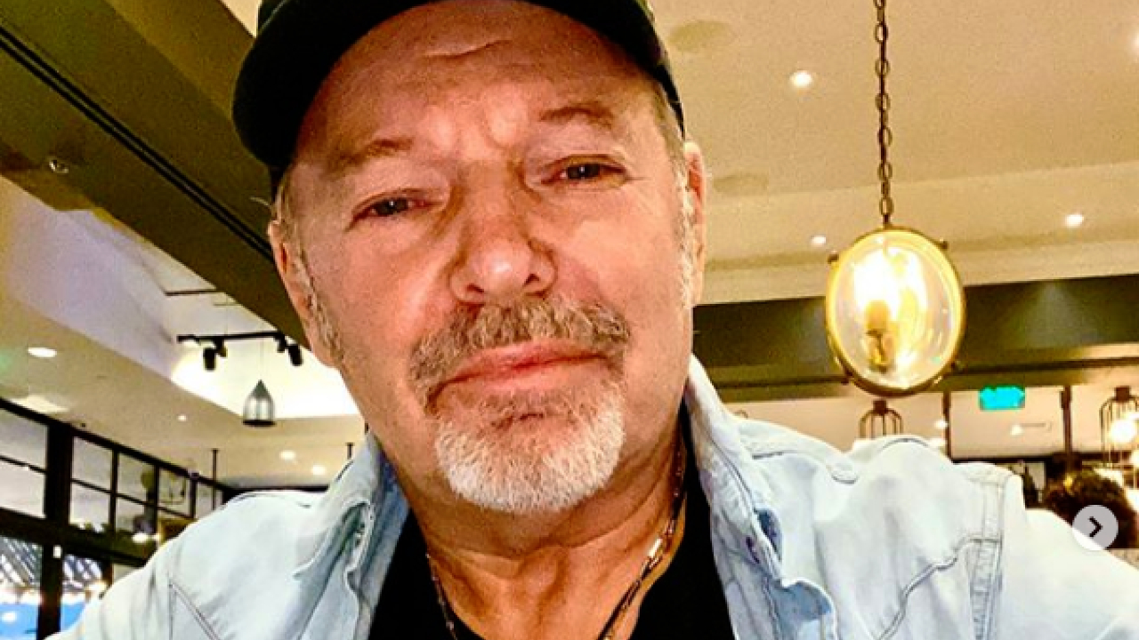 Я никогда не думал, что ты уйдешь раньше меня. - nachedeucom