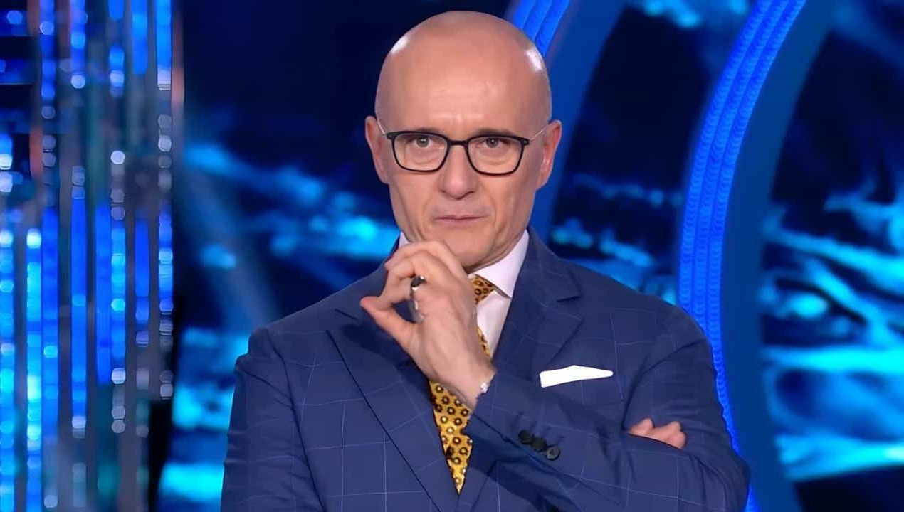 Grande Fratello, Alfonso Signorini: "Ecco perché ha vinto Perla Vatiero"