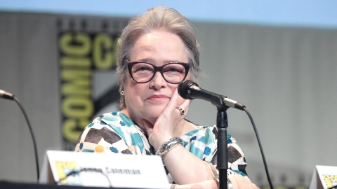 Kathy Bates e la sua cara mammina: "Quando ho vinto l'Oscar mi ha detto ...