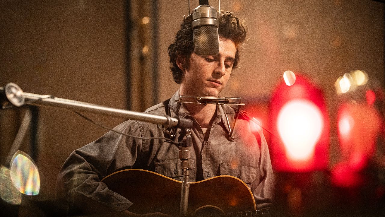 A Complete Unknown: tutte le canzoni di Dylan cantate da Chalamet nel ...
