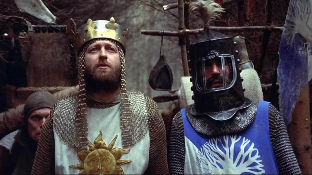 Monty Python e il Sacro Graal compie 50 anni, John Cleese celebra il ...
