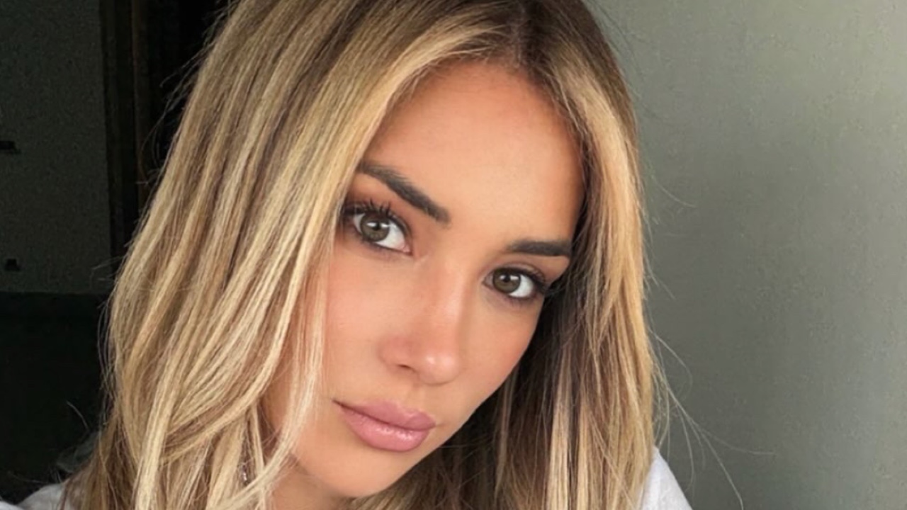 Alice Campello fotografata sulla sedia a rotelle, l'influencer spiega tutto