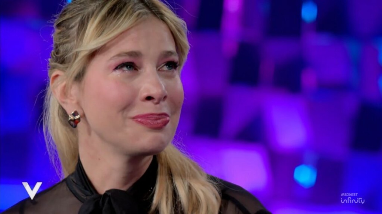 Clizia Incorvaia si sfoga sui social: "Chi guarda i social pensa che ...