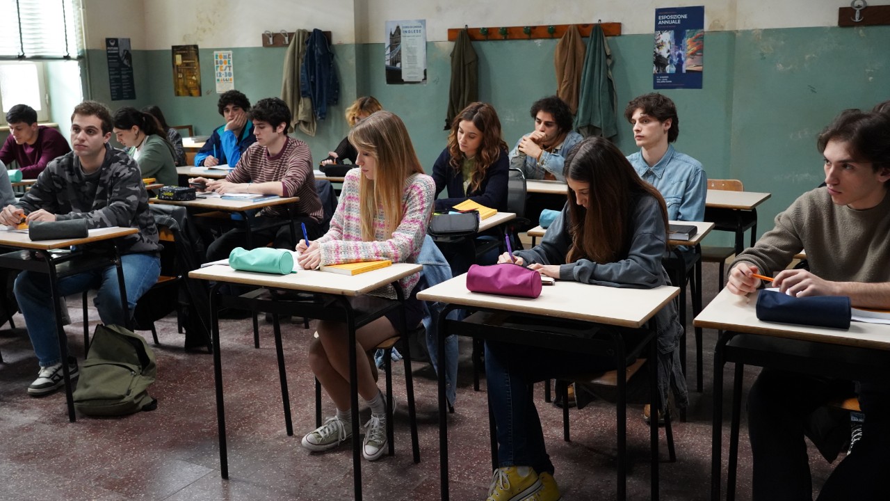 Un Professore 3, stasera su Rai 1 il Finale di Stagione: per la quinta ...