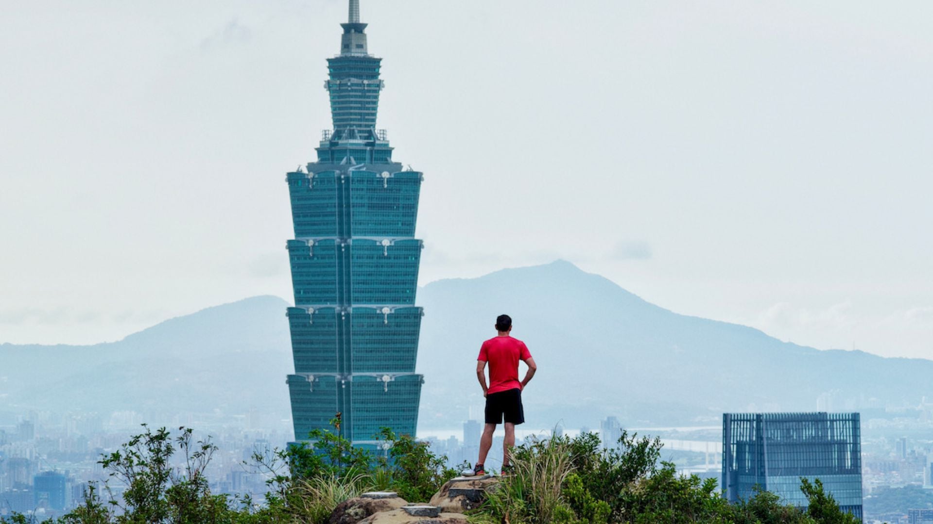 Skyscraper Live: la nuova sfida estrema di Alex Honnold, in diretta su ...