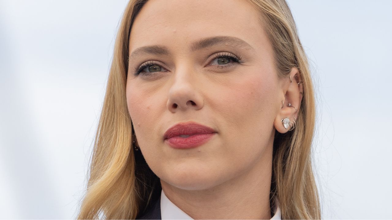 L’Esorcista, prime foto dal set con Scarlett Johansson: svelato il suo ...