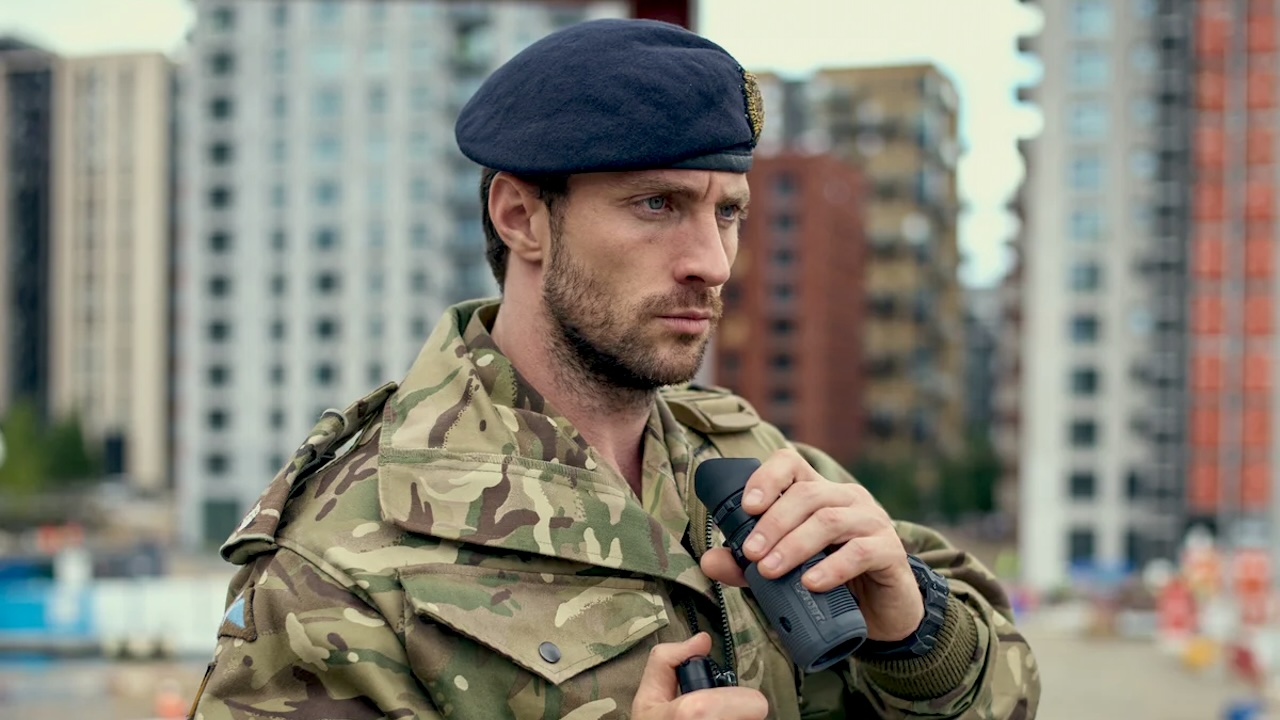 Fuze - Conto alla rovescia: il trailer italiano del thriller con Aaron ...