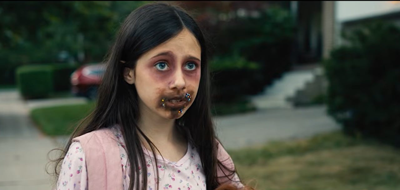 Ice Cream Man: ecco il disgustoso, esagerato e folle trailer red band ...