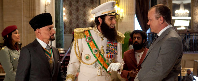 Il dittatore - la recensione del film con Sacha Baron Cohen