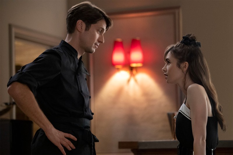 Emily in Paris 3: Le prime foto dei nuovi episodi anticipano una stagione très chic