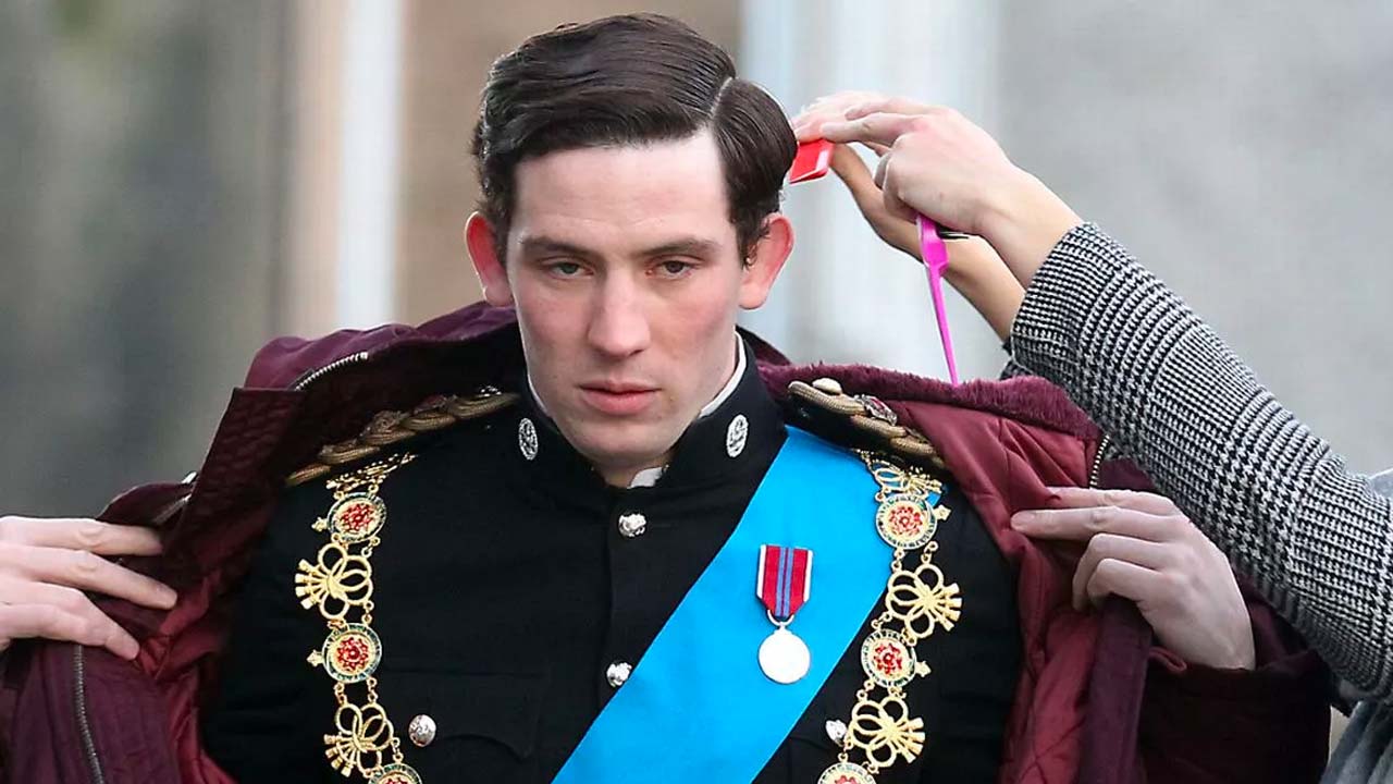 The Crown: Josh O'Connor non voleva recitare nella serie che gli ha ...