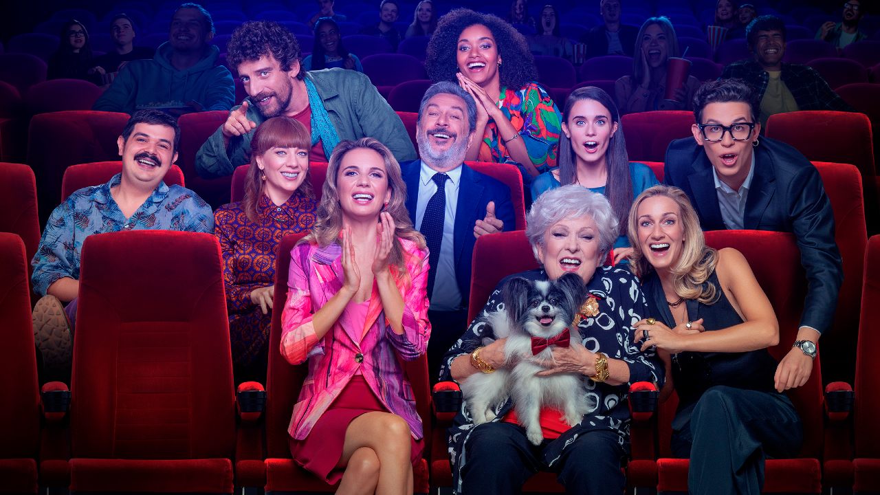 Call My Agent - Italia: Il caos regna in agenzia nel trailer ufficiale ...