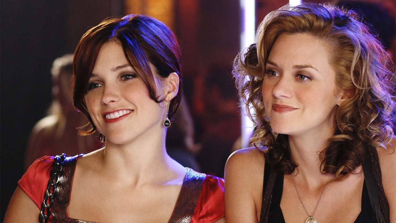 Sophia Bush e Hilarie Burton sul sequel di One Tree Hill: Un ...