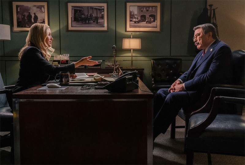 Blue Bloods: Mira Sorvino e Debi Mazar guest star negli episodi finali