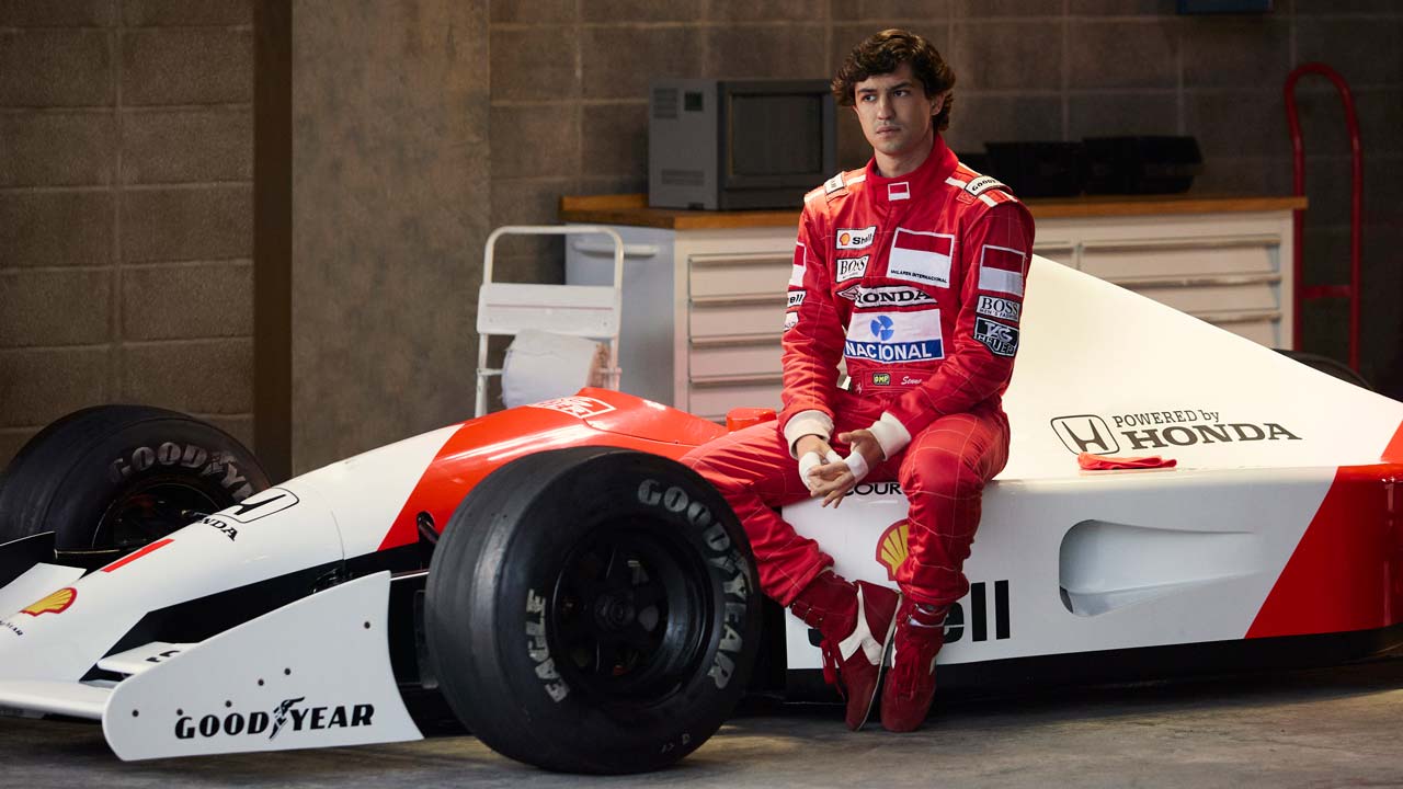 Senna: Il trailer ufficiale della miniserie che racconta vita e carriera del pilota di Formula 1