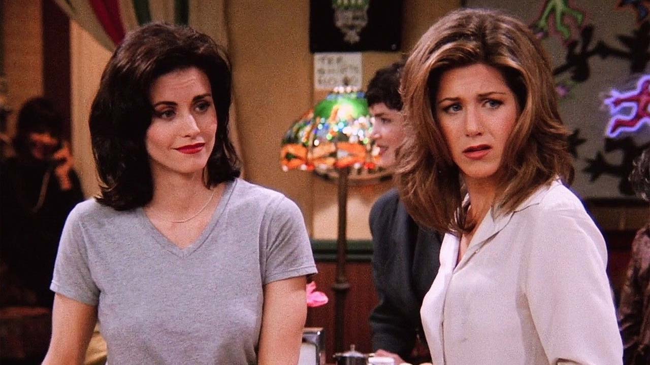 Friends: Courteney Cox rivela che Jennifer Aniston ha tenuto per sé ...