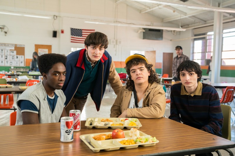 Stranger Things 5: Foto inedite dal set mostrano i nuovi look dei ...