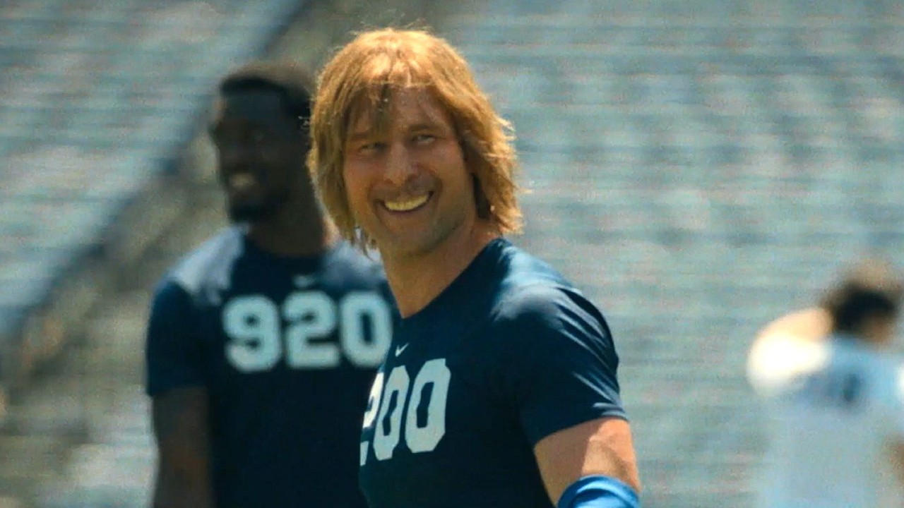 Chad Powers: Glen Powell si trasforma nel primo trailer della comedy ...