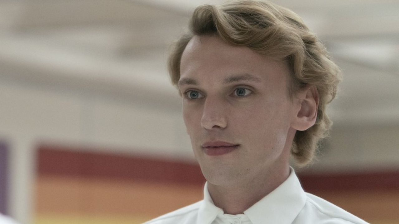Stranger Things, perché Jamie Campbell Bower non vuole più interpretare ...