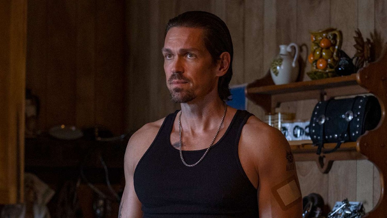 High Potential arruola Steve Howey nella stagione 2