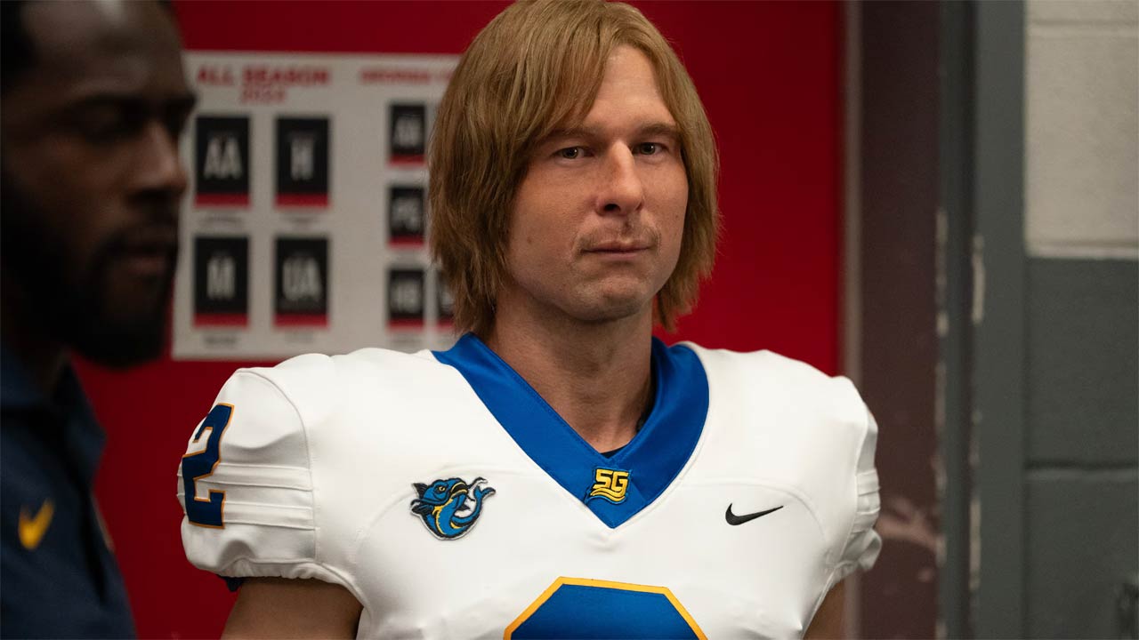 Chad Powers: La comedy sportiva con Glen Powell rinnovata per una ...
