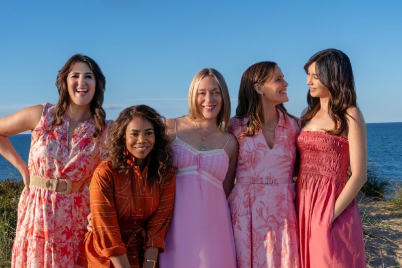 The Five Star Weekend: Le prime immagini della nuova serie con Jennifer ...