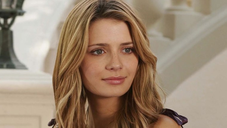 Da The O.C. alla serie tv Neighbours: ecco cosa fa oggi Marissa Cooper