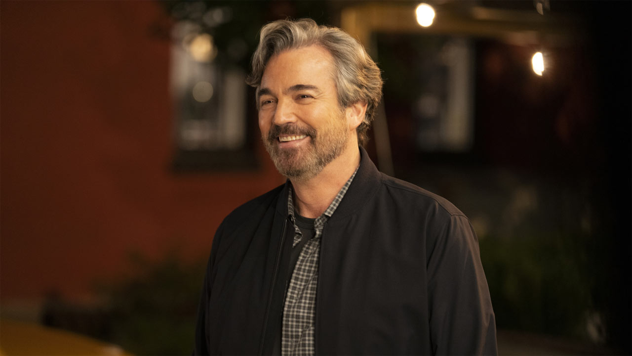 Jon Tenney nella miniserie Cry Wolf, Netflix annuncia la data di A ...