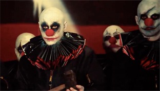 American Horror Story 7: Il primo trailer di Cult rivela nuovi dettagli