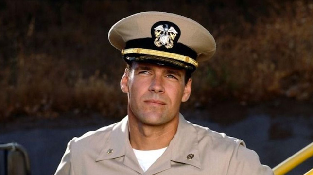 David James Elliott riprende il ruolo di JAG in NCIS: Los Angeles
