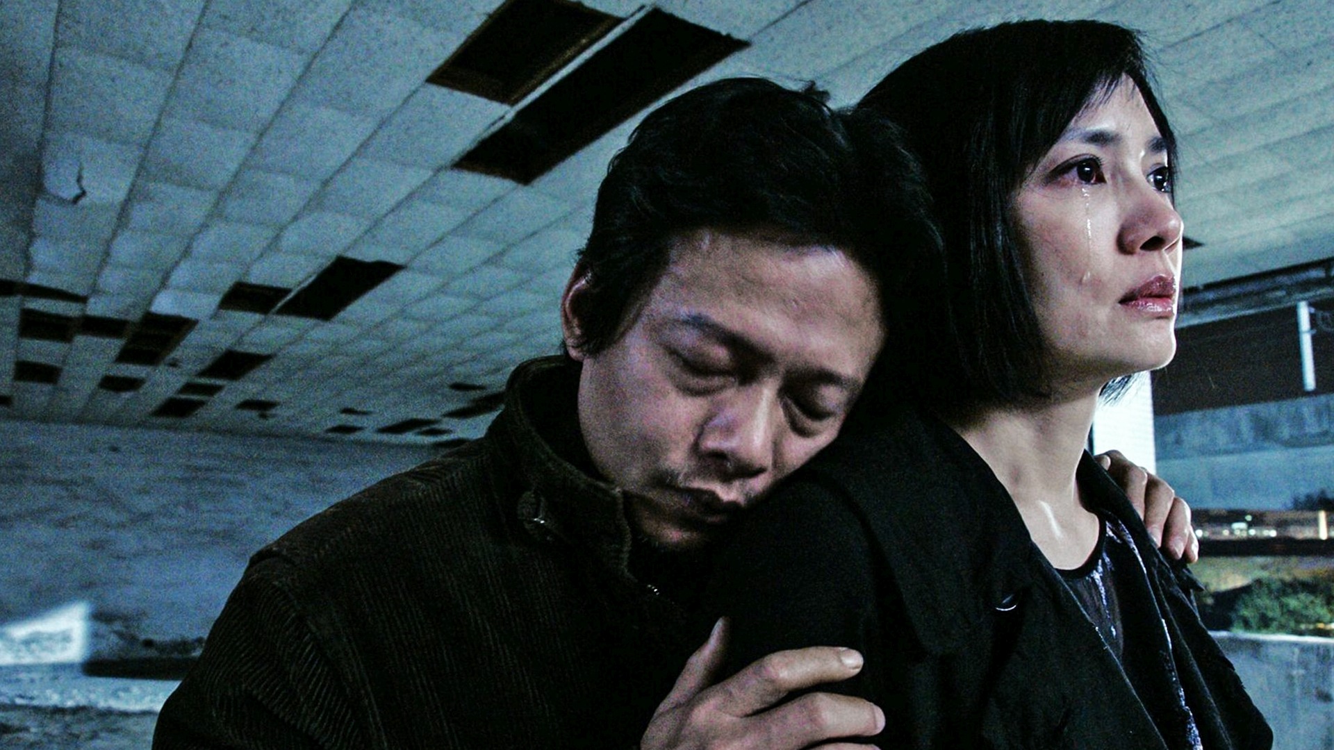Stray Dogs - Film (2013)
