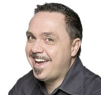 Gabriele Cirilli biografia