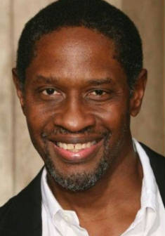 Tim Russ biografia