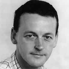 Kenneth Glenaan biografia